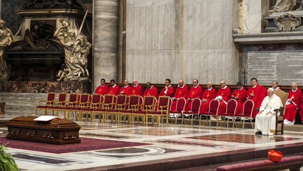 Le cardinal Tauran a “dédié sa vie” à l’Église