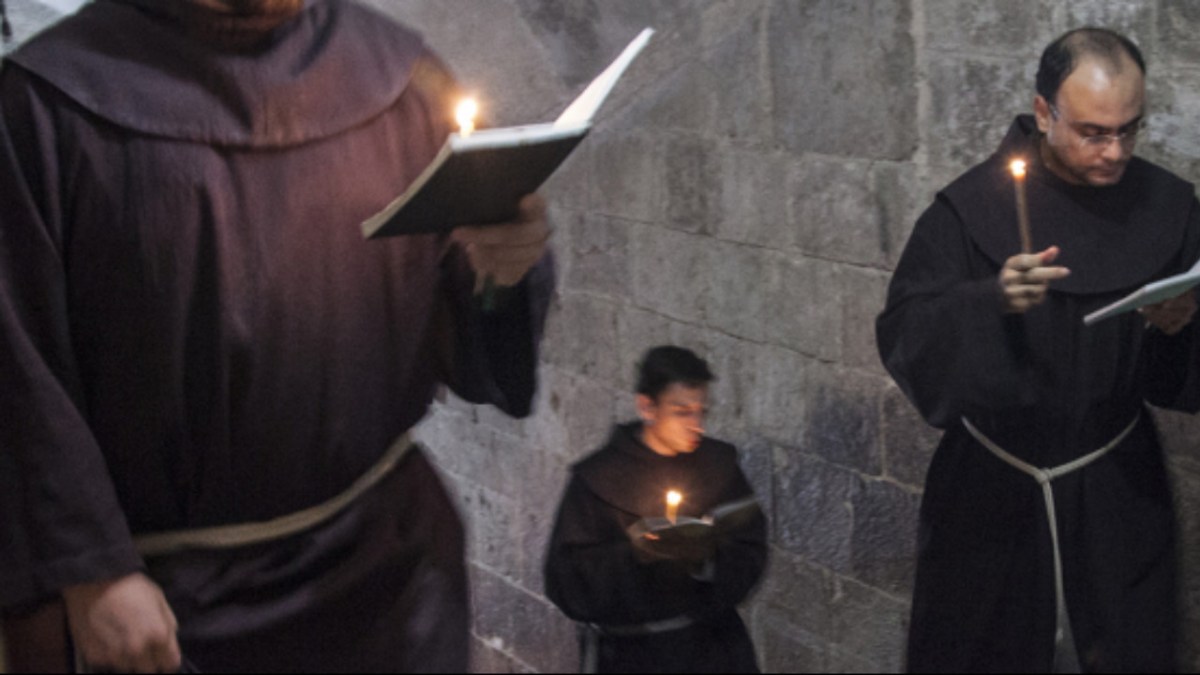 Comment se déroule la journée d’un moine