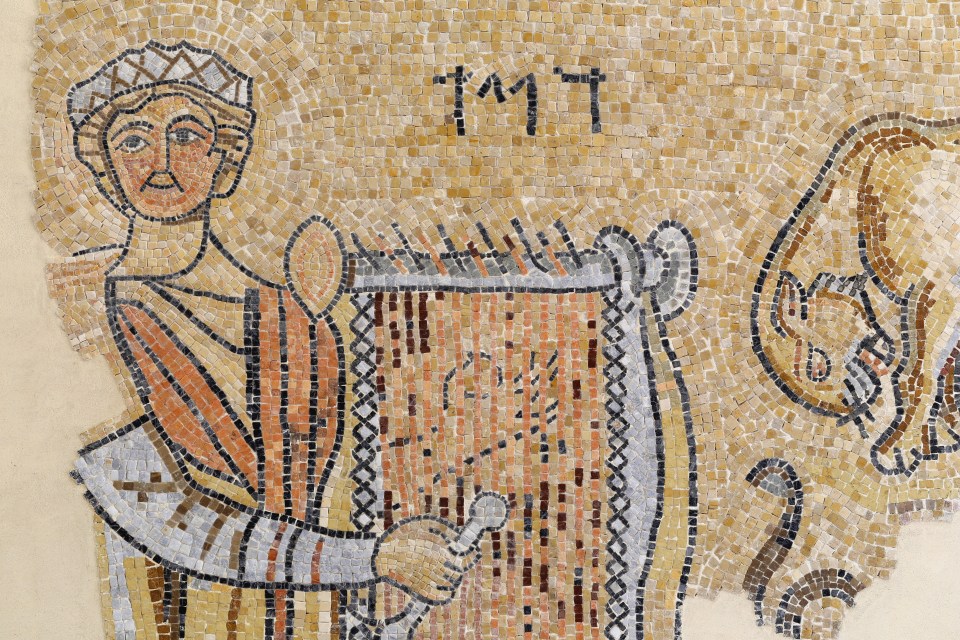 Les instruments de musique de la Bible : la cithare (1/7)