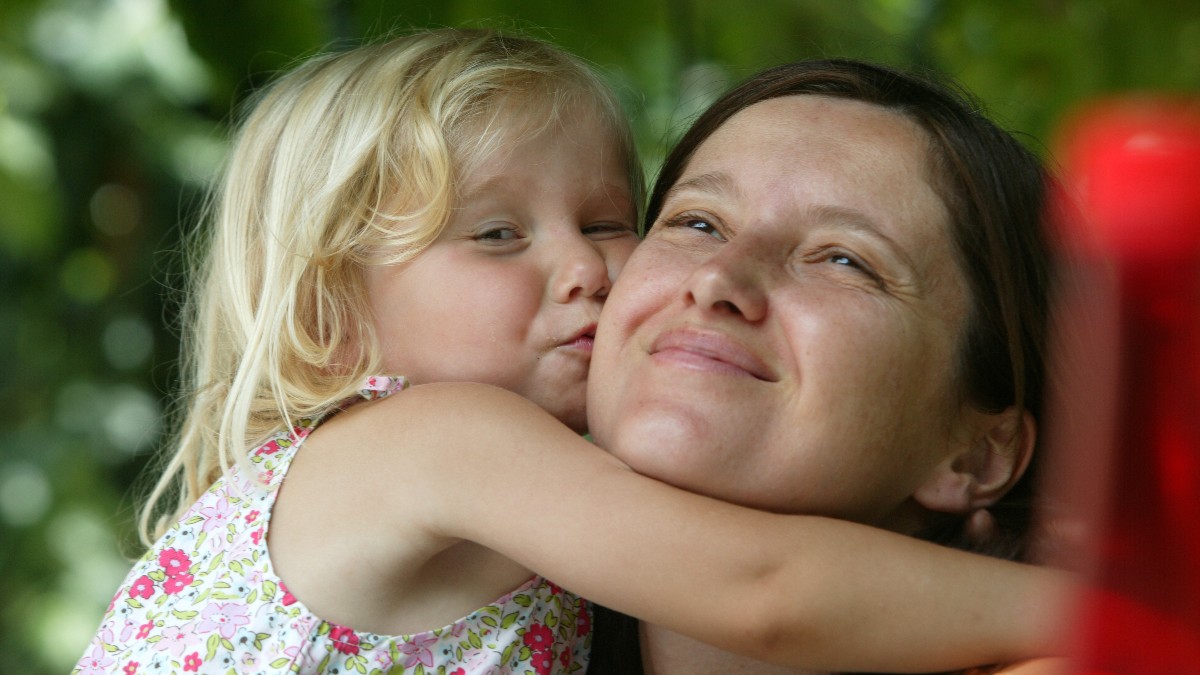 Les cinq critères-clés pour choisir un parrain et une marraine