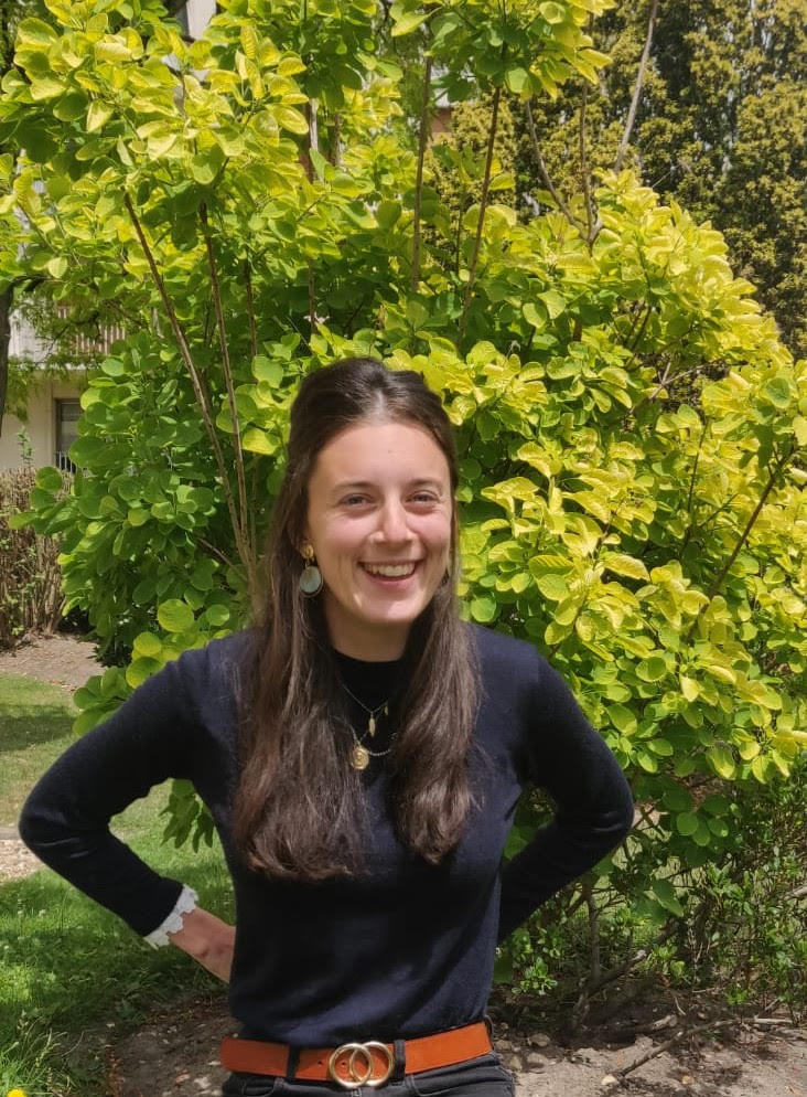 Alexandra quitte sa carrière prometteuse pour vivre dans la cité d ...