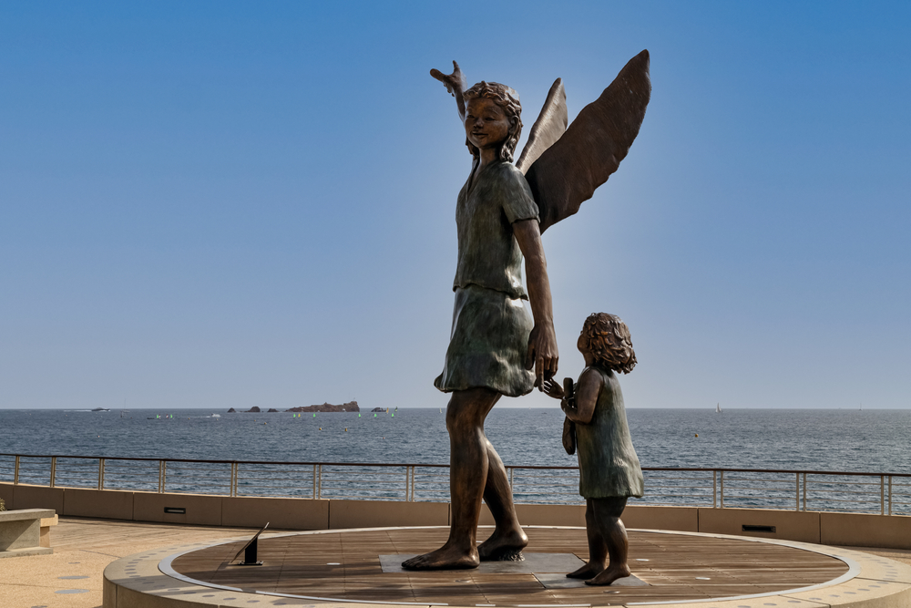 Le chapelet de saint Raphaël, bien plus qu’une prière de guérison