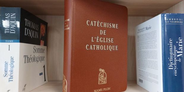 Ce mot résume tout le Catéchisme de l’Église catholique