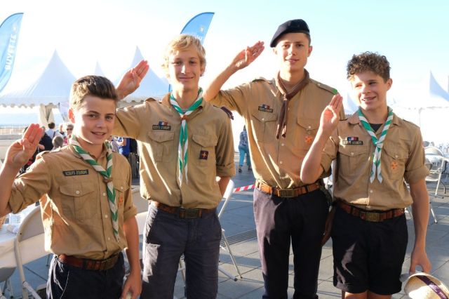 Étudiant et chef scout, est-ce vraiment envisageable