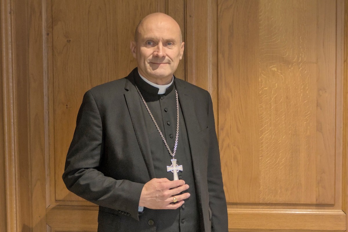 Mgr Rey renonce à sa charge d'évêque