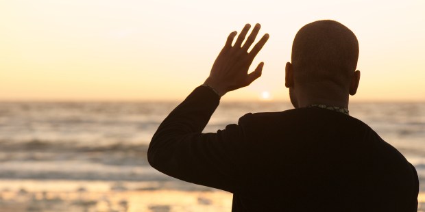 Le vrai sens du mot “Adieu”