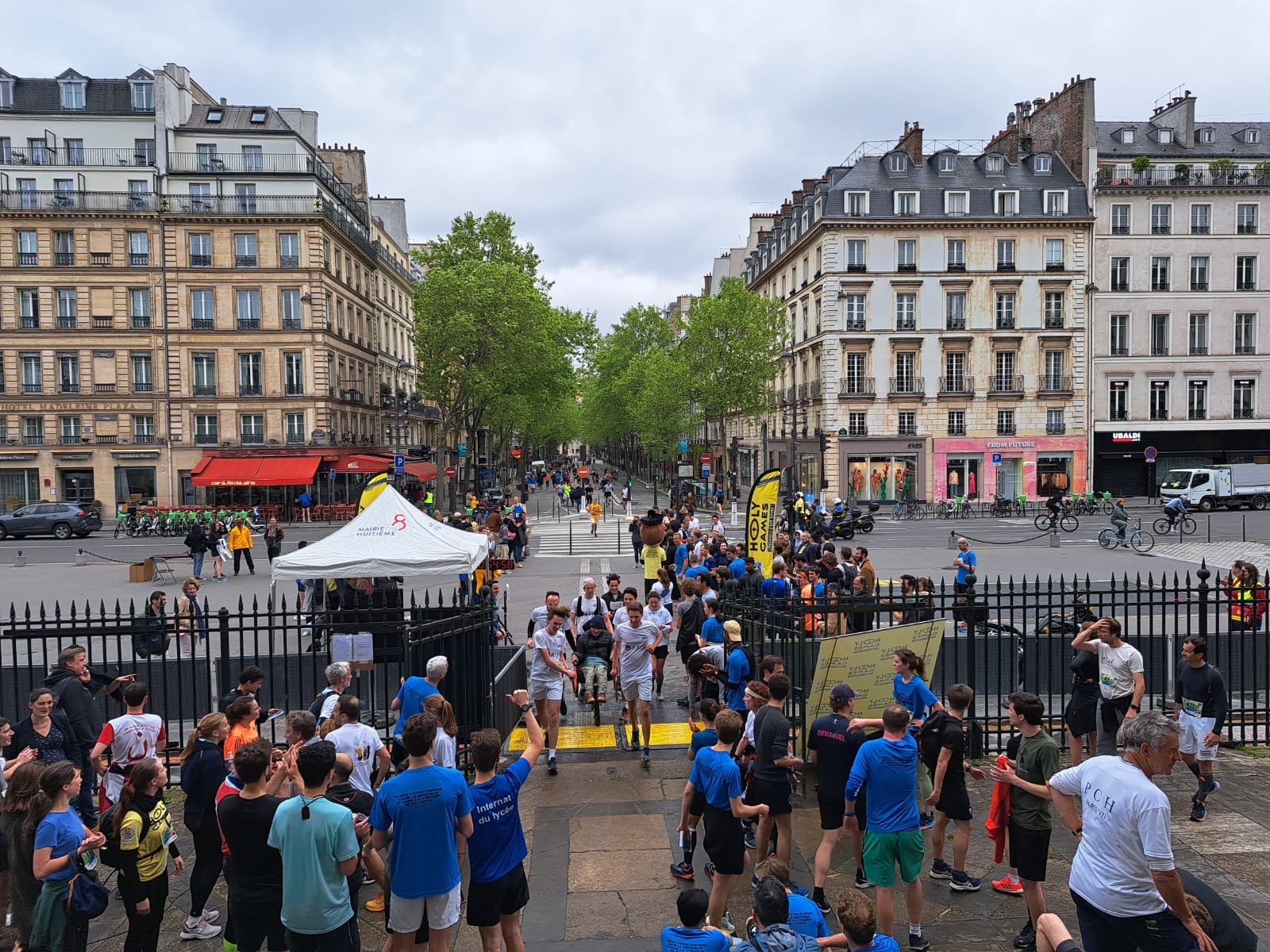 "Jamais on n’avait vu autant de gens courir pour aller à la messe