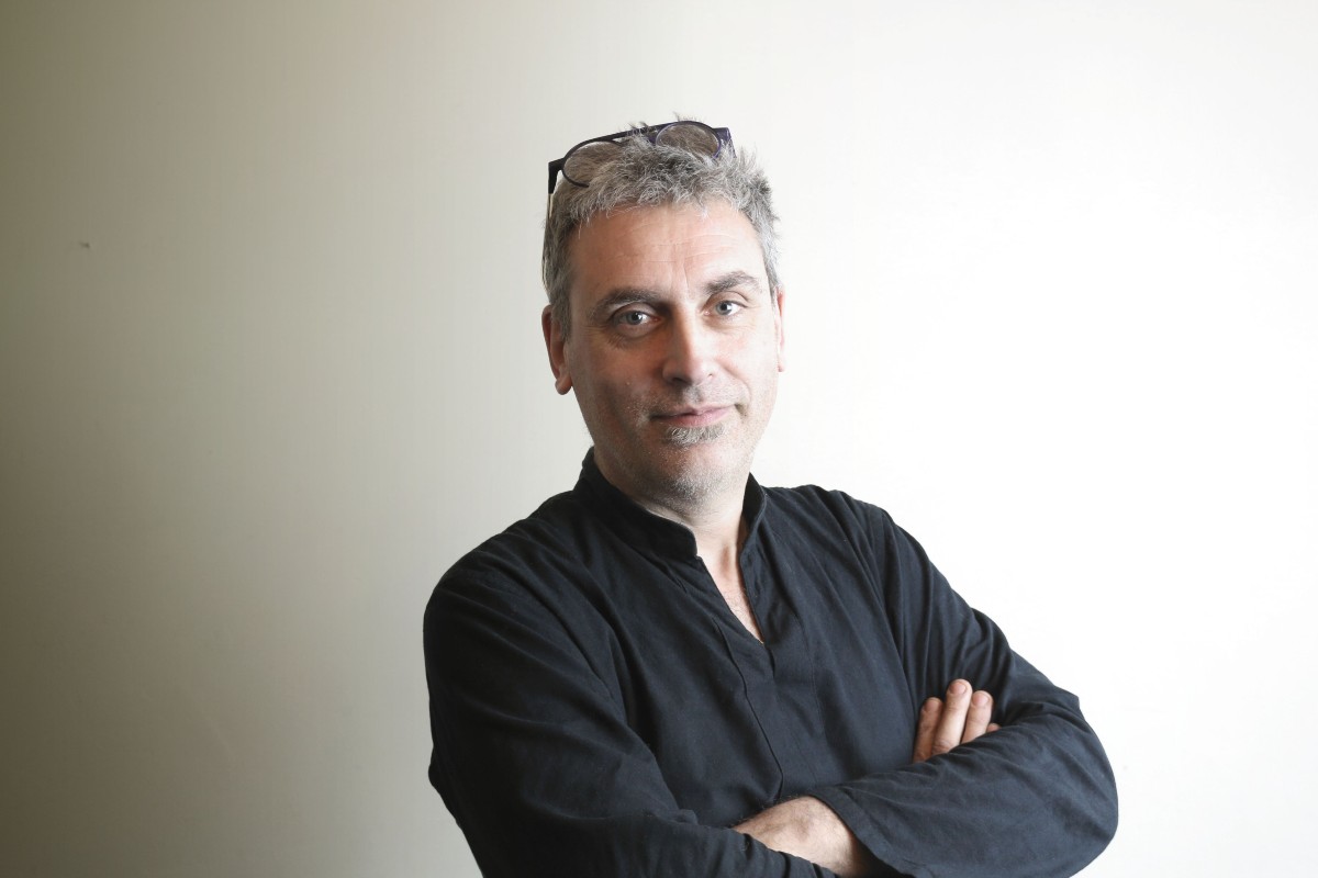 Jean-Yves, artisan plâtrier : "On s'intéresse à la vie d'un édifice ...