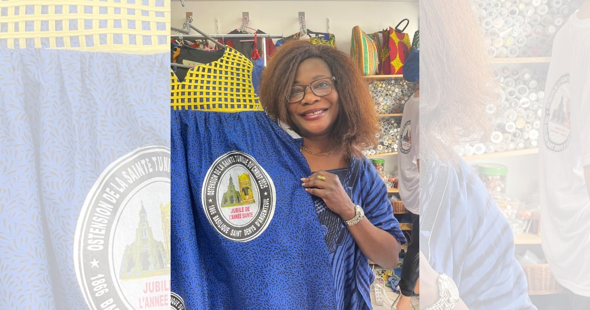 Du tissu en wax du Bénin pour honorer la Sainte Tunique