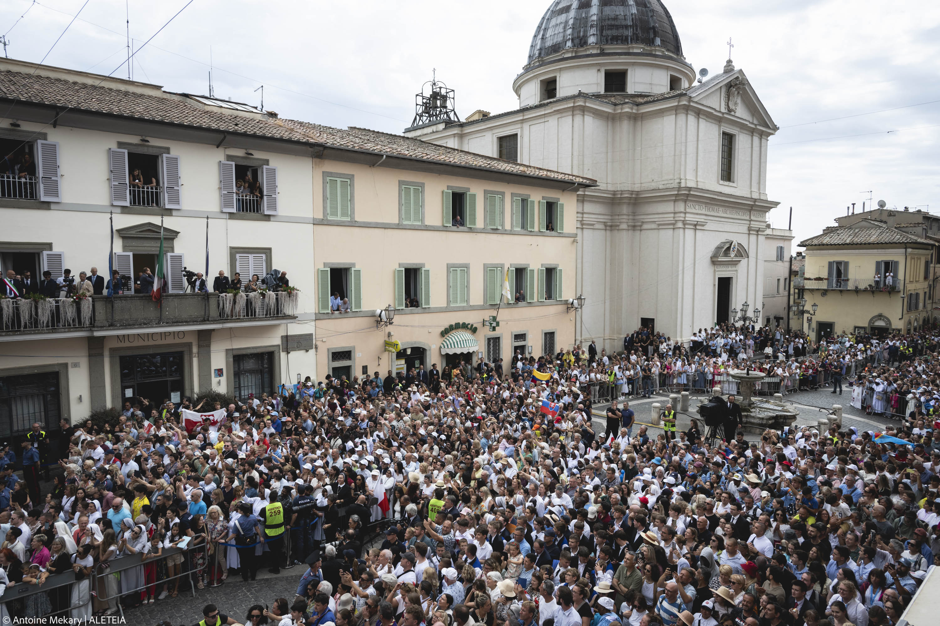 L'angélus de Léon XIV depuis Castel Gandolfo
